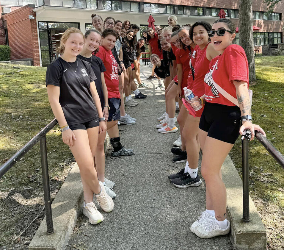 Davis & Elkins College welcomes incoming class to campus | News, Sports, Jobs - The Intermountain